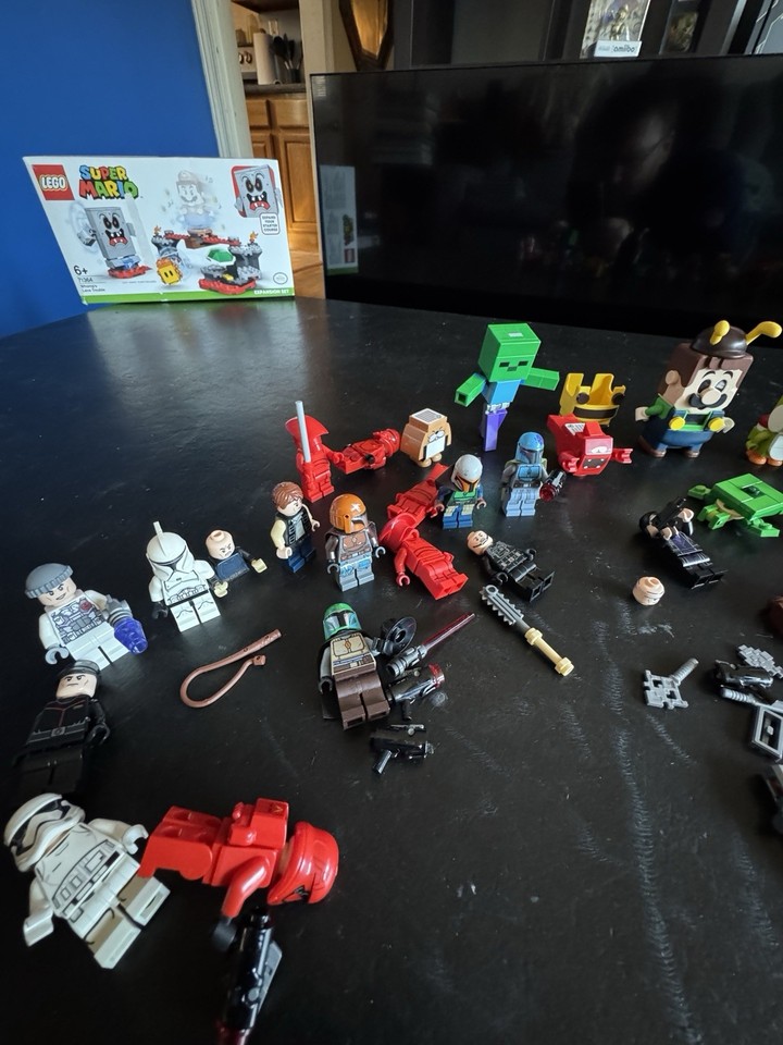 Huge Lot Of Mario Star Wars And Minecraft Lego. Lots Of Mini Gigs. 10.5 ...