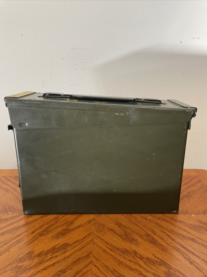 Vintage U.S. Military Ammo Box 200 Cartridges 7.62 MM NATO M80 Empty ...