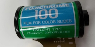 Fujichrome Color Film for Slides 135-20 RD 20 ISO 100/21 ASA 100 21 DIN ...