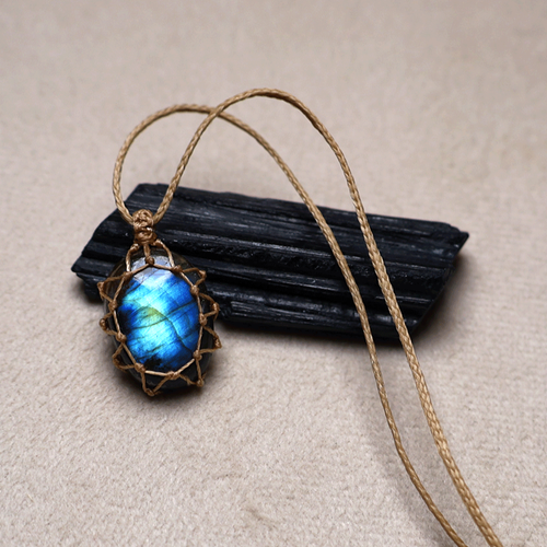 Natural Labradorite Blue Flash Handmade Micro Macrame Pendant Gemstone ...