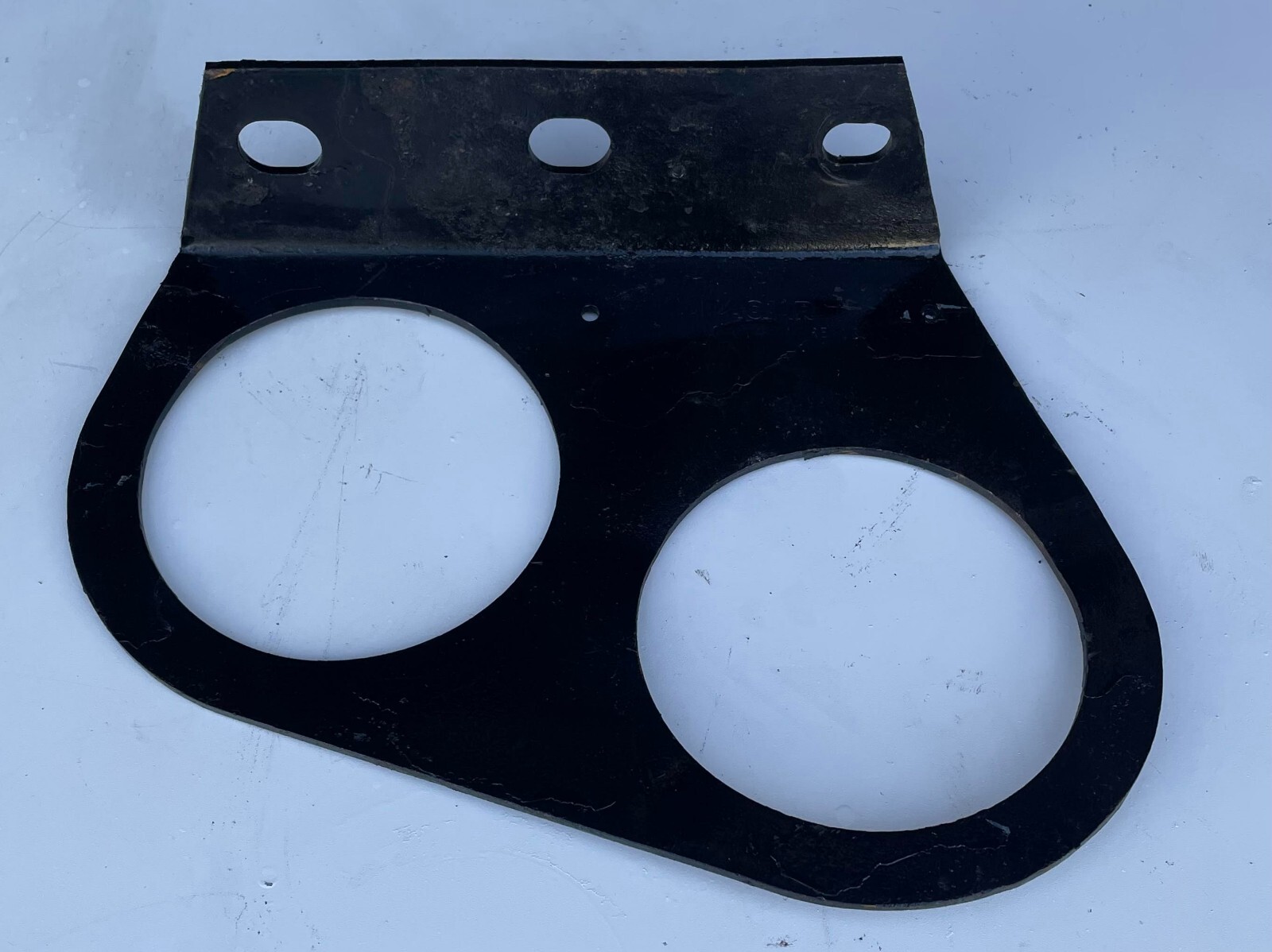 16-06449L PACCAR TAIL LAMP BRACKET - for sale online | eBay