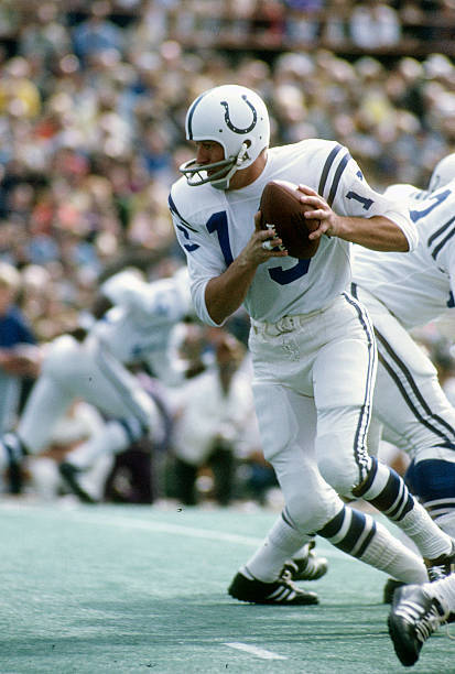 Johnny Unitas Of The Baltimore Colts In Action 1971 OLD PHOTO 3 | eBay