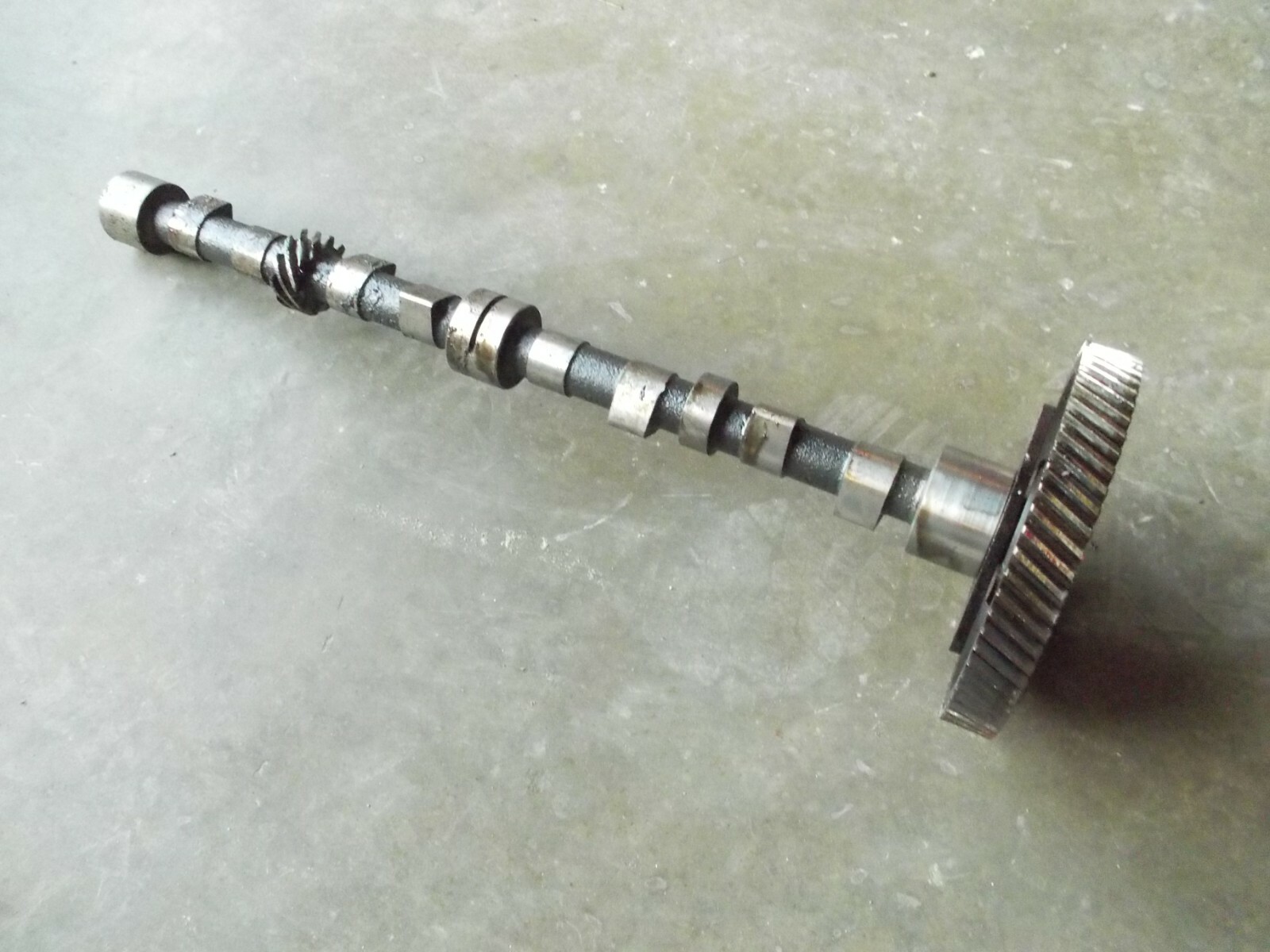 International Farmall 444 IHC tractor ORIGINAL gas engine camshaft ...