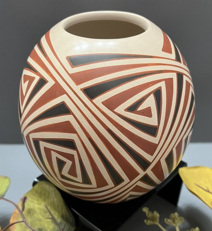 Mata Ortiz Pottery Edmundo Lopez Labyrinth Maze Geometric Fine Art Clay ...