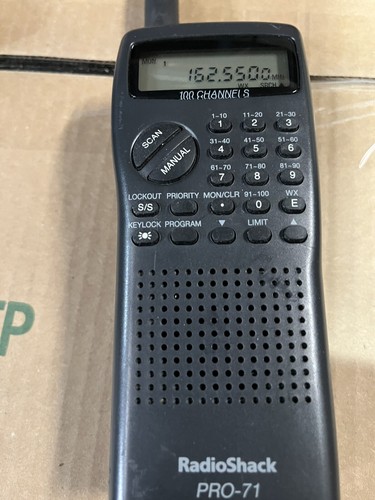 Radio Shack PRO-71 Hand Held Scanner Race UHF VHF Fire Police Weather ...