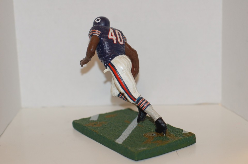 Mcfarlane NFL Gale Sayers Chicago Bears custom football figure statue ...