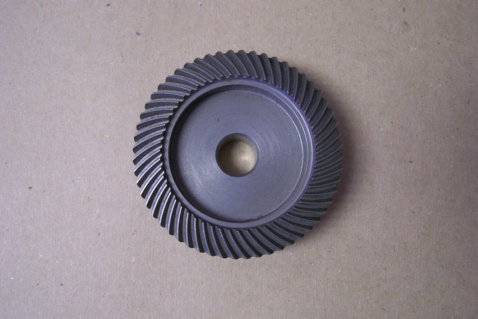 Milwaukee 32-05-1275 Spiral Bevel Gear for 6072 & 6072-6 9" Sander, New ...