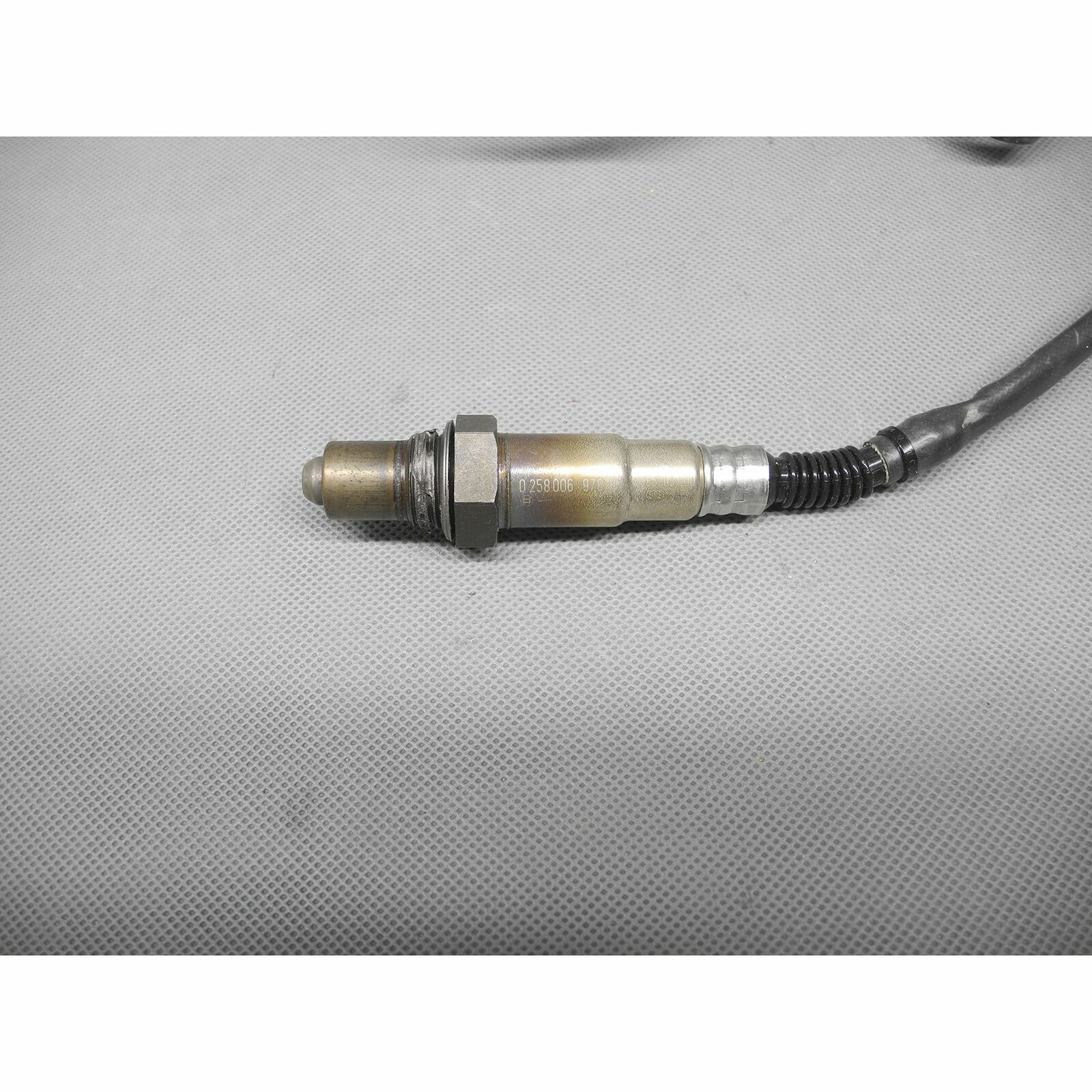 Bosch OEM Oxygen O2 Sensor for Audi A4 A6 S4 TT/ VW Beetle Golf Jetta ...
