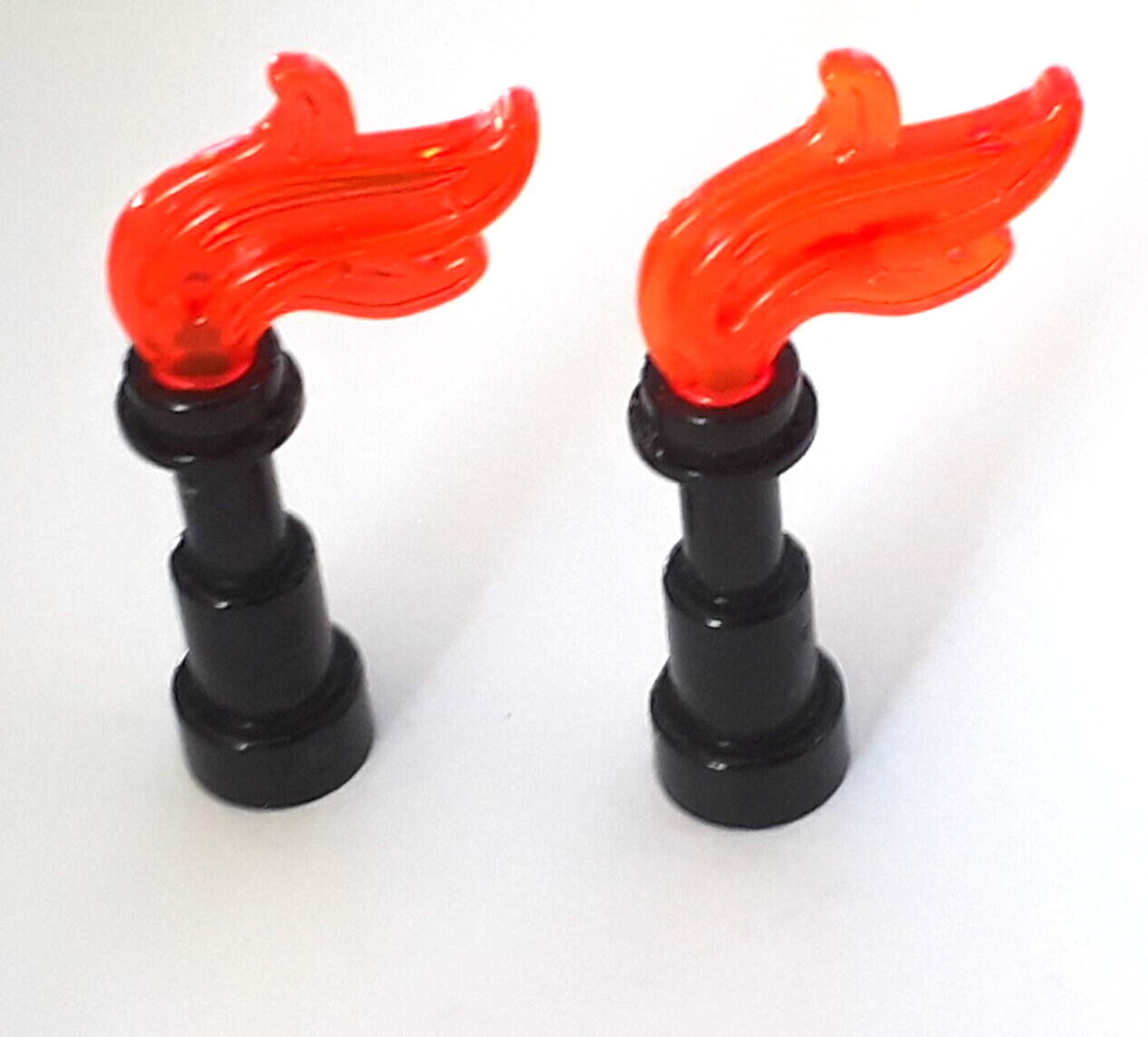 2x Lego Minifig Plume Feather Flame with utensil telescope from pirate ...