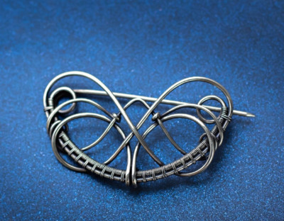 Fantastic Wire Wrapped Women's Classic Gorgeous Brooch Pure 935 ...