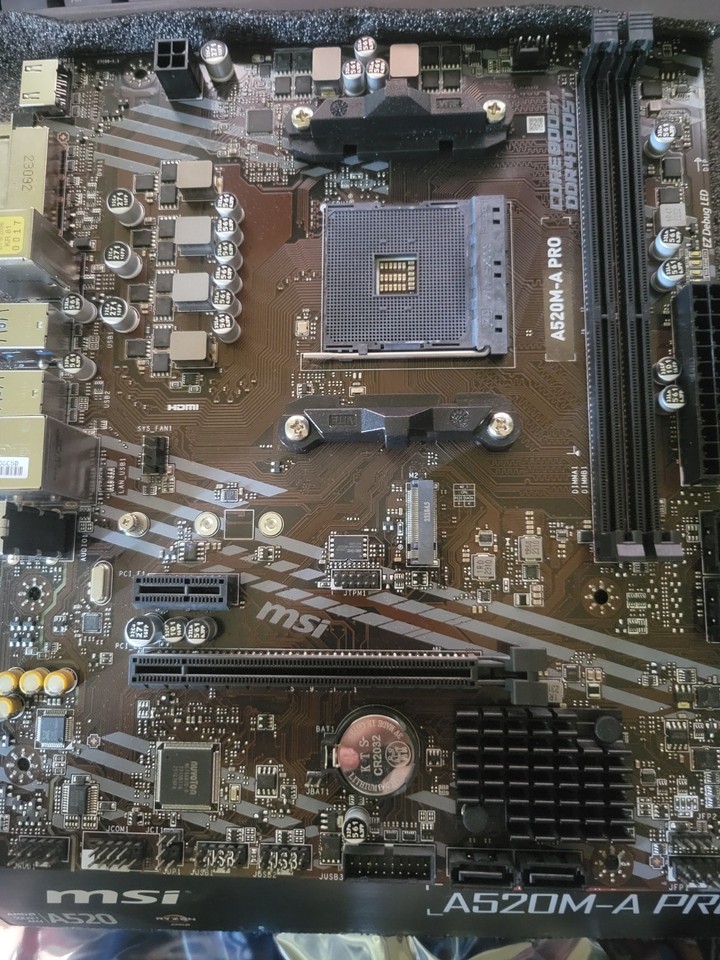 Assorted Am4 Motherboards For Parts Untested + 2 Am4 Cpus With Bent ...