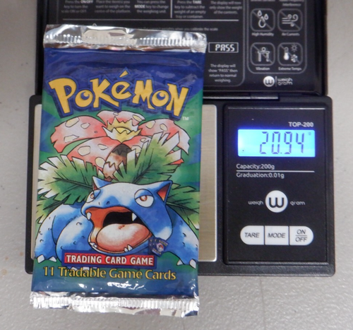 Pokemon TCG | Base Set Shadowless Venusaur Booster Pack (1999) (20.94g ...