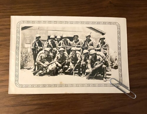 An Original WW2 Soldiers With Guns Snapshot Names on Back Military | eBay