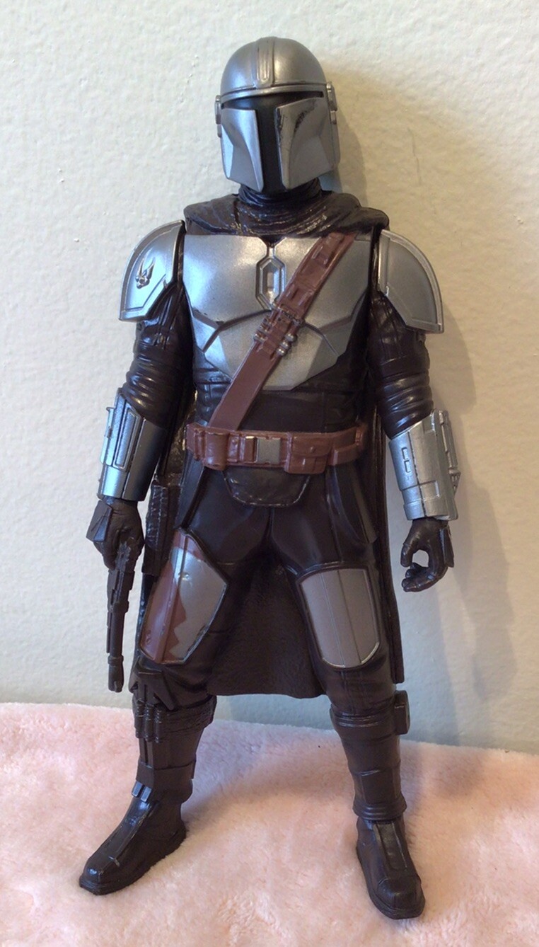 Star Wars Mando Beskar Armor 6" Figure - Collectible Mandalorian Toy ...