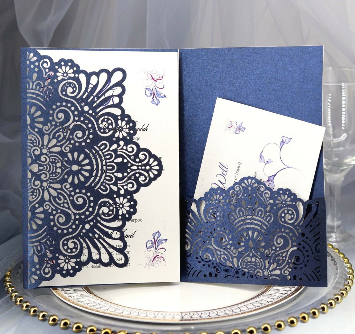 Invitations With Lace Pattern