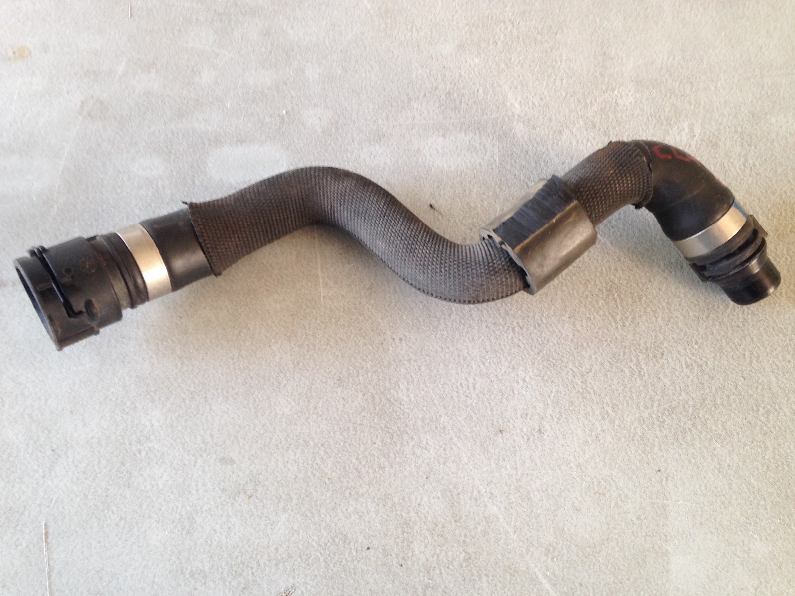 14Kmi MERCEDES 14 - 18 CLA45 AMG GLA250 FLUID COOLING COOLANT LINE HOSE ...
