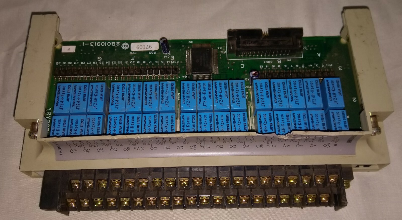 Hitachi YRY20BH H-Series DC Relay Output PLC Module 32 Pts | eBay