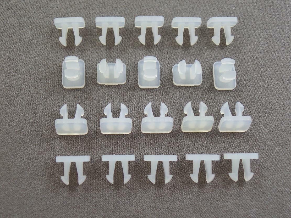 20 Türdichtung Klammer Clips für Mercedes W123 W124 W140 W201 W210 ...