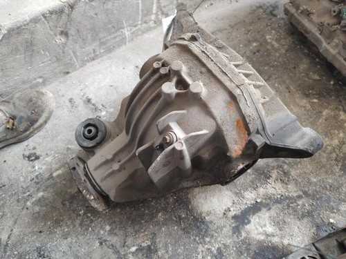 2002-2004 Ford Explorer 4 Dr Rear Axle Differential Carrier Assembly 3. ...