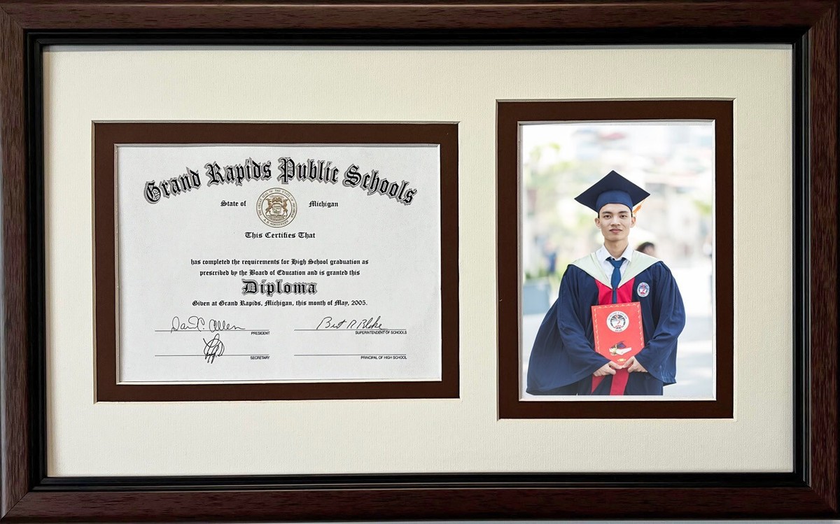 Graduation Cap And Diploma Frame On Sale Graduation University Diploma
