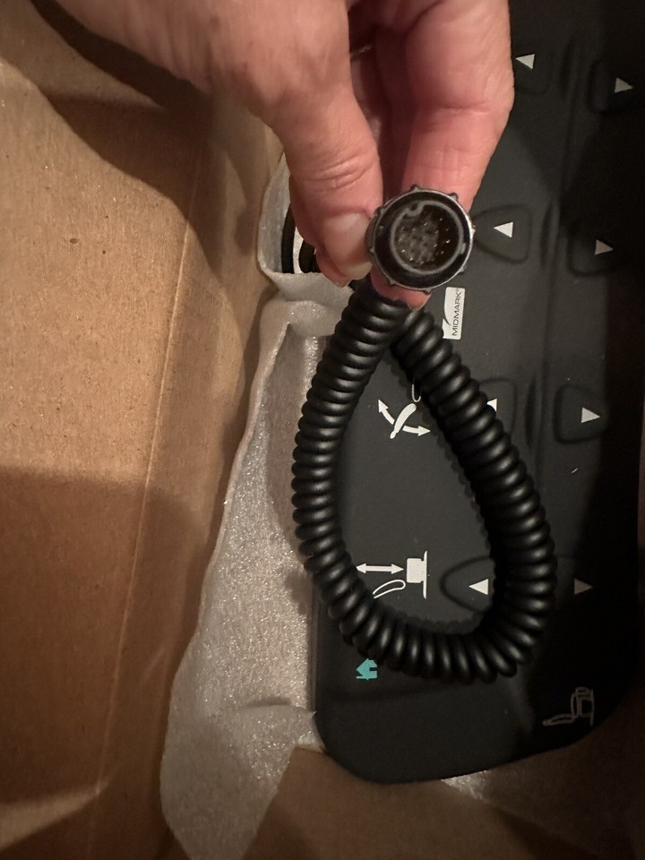 Midmark Power Procedures Chair Model 641 Programmable Foot Control | eBay