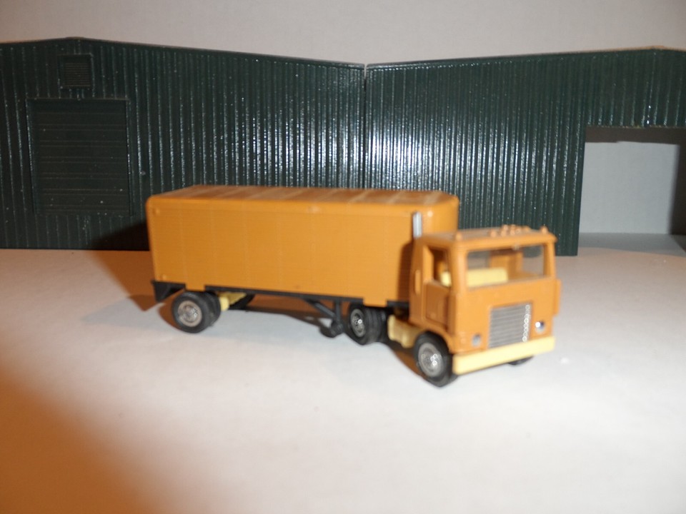 LINDBERG MINI LINDY HO SCALE FORD CABOVER TRAILER TRUCK | eBay