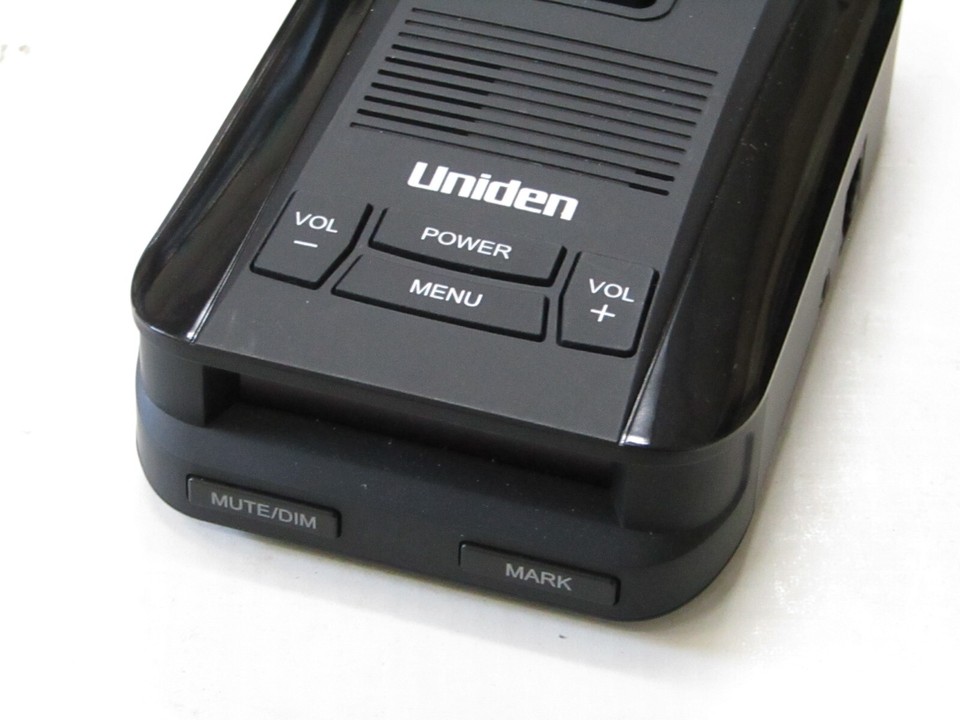 Uniden DFR9 Super Long Range Laser and Radar Detector with Built-in GPS ...