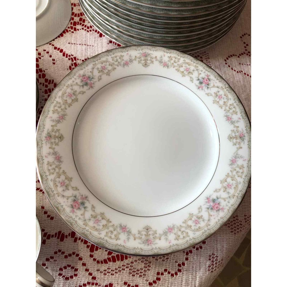 Noritake China- Edgewood Pattern. Made in Japan. 63 pieces | eBay