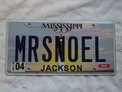 Expired MISSISSIPPI Lighthouse VANITY License Plate MRSNOEL Jackson MS ...