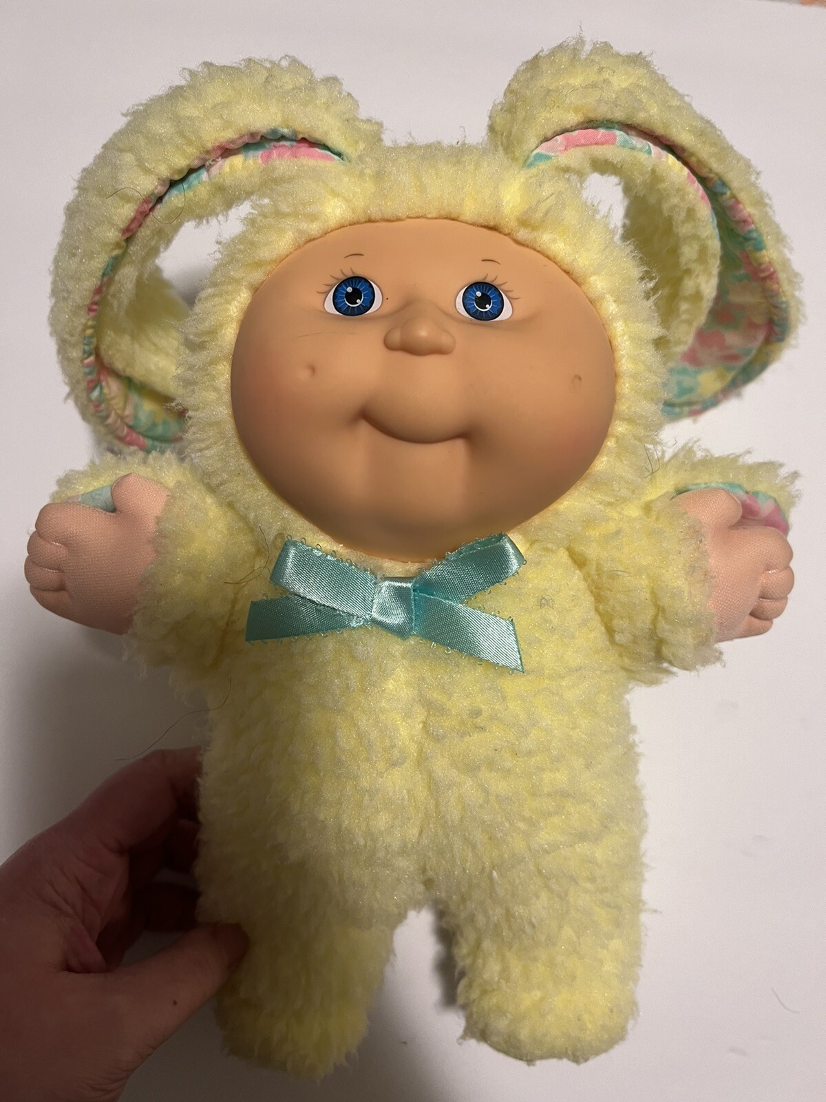 Vintage 1991 Cabbage Patch Doll in Bunny Suit- Yellow Suit/Blue Bow ...