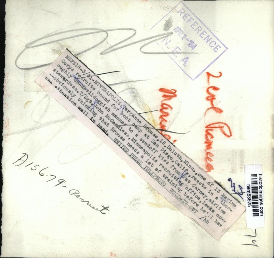 1954 Press Photo Marine Corps Recruit, Terrance Brouce, kissed by Pat ...