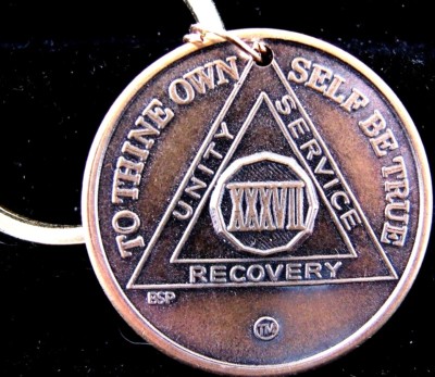 Alcoholics Anonymous AA 37 Year Bronze Keychain Medallion Token Coin ...