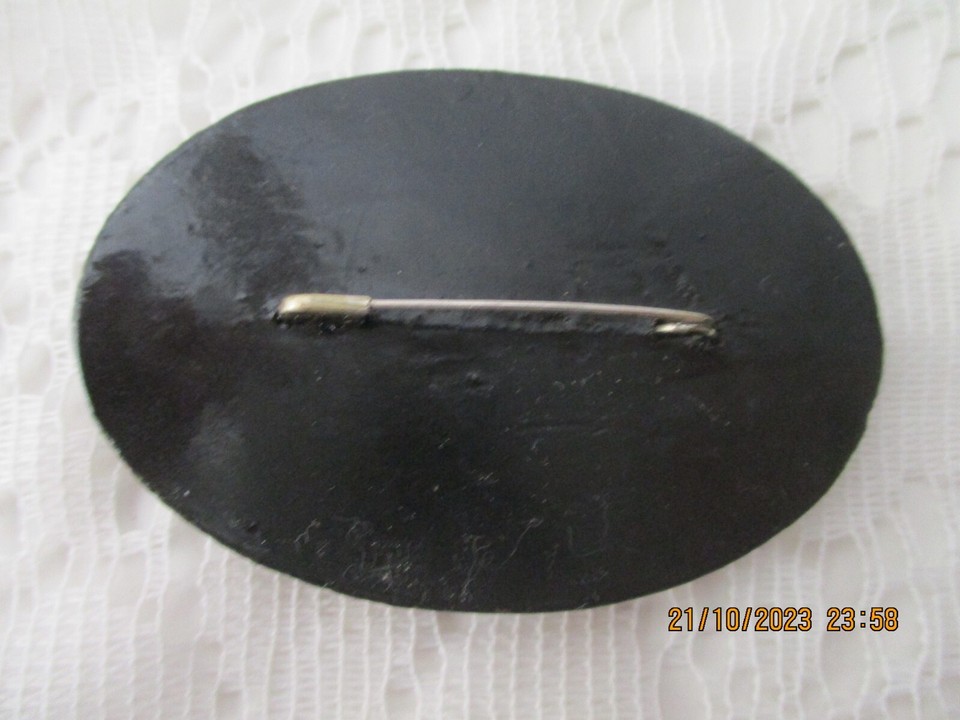 (2) VTG. HAND PAINTED RUSSIAN PINS ONE SIGNED BY ARTIST | eBay