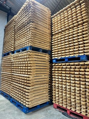 New Pallet Racking Timber Decks Open Boarded Timber 900mm X 1350mm ...