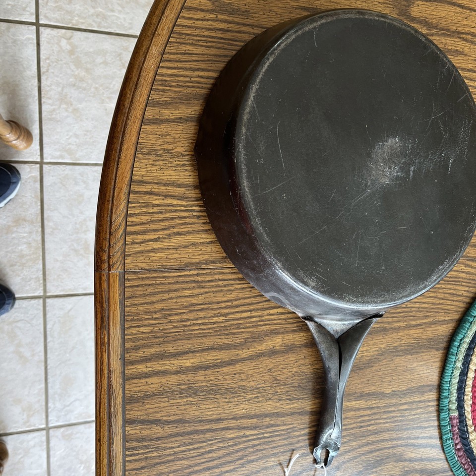 Vintage LARGE #10 NEVER BREAK camping steel Cookware Cowboy Skillet Pan ...