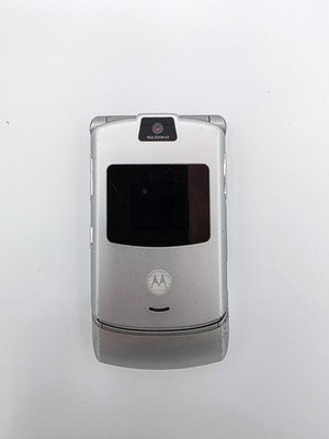 Motorola RAZR Silver V3 - Y2K Flip Phone (Needs New Battery) | eBay