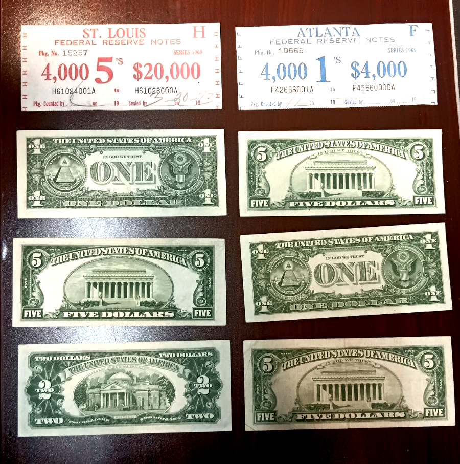 US Banknote Collection Lot (8pc) UNC Red Seal $5 Silver Certificate ...