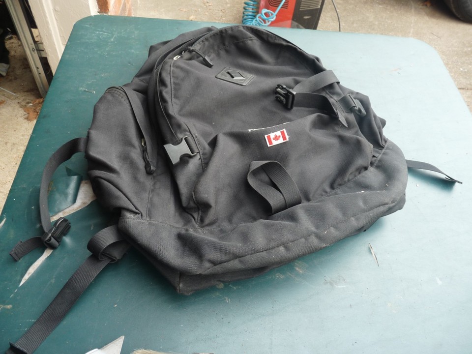 The North Face "Wasatch" Baclpack/ Book Bag Black | eBay