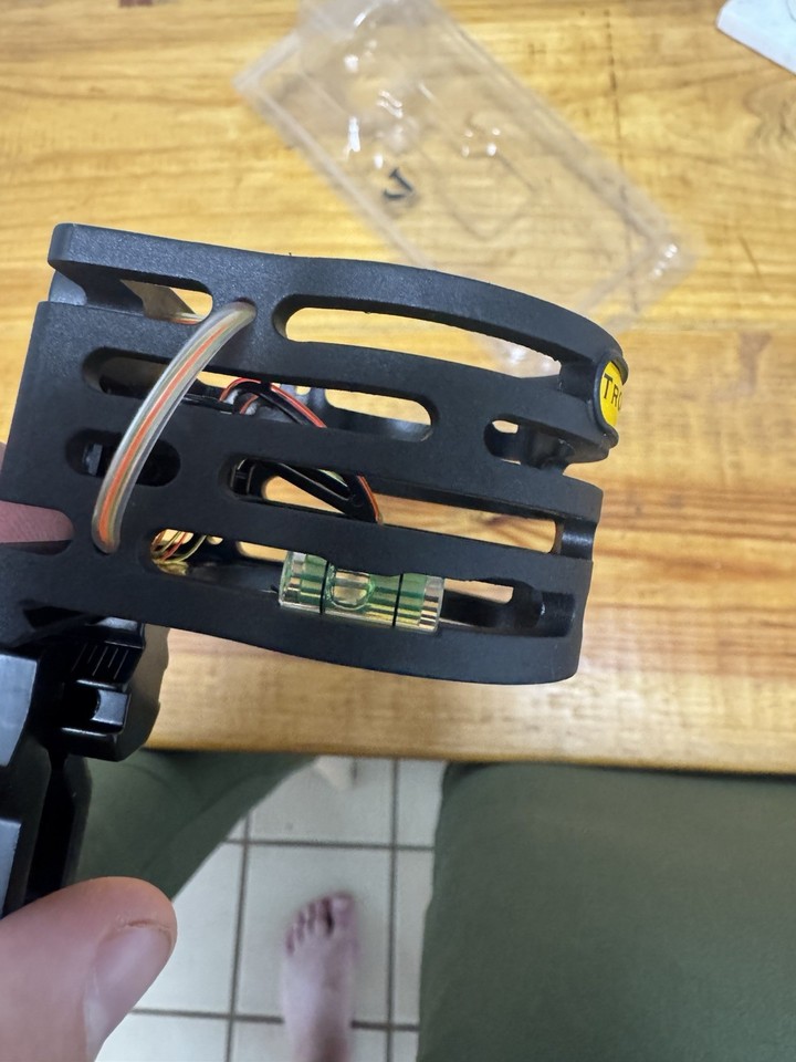 Trophy Ridge FATAL 4 Ambidextrous 4-Pin Hunting Bow Sight New .019 Pin ...