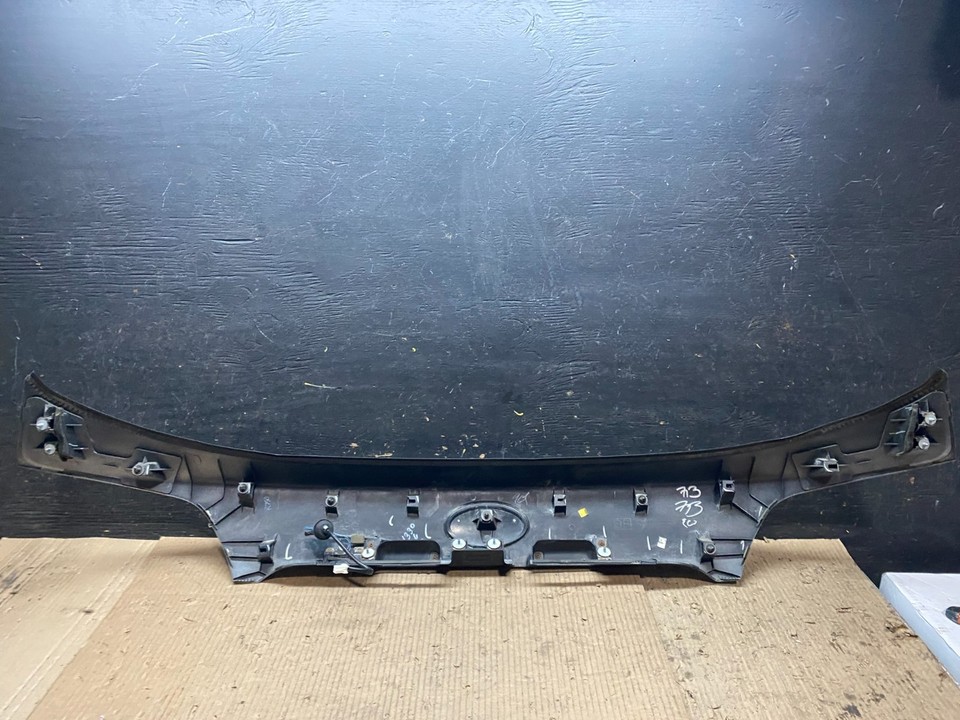 2015-2019 Subaru Outback Rear Liftgate Trunk Panel Trim Molding Oem ...