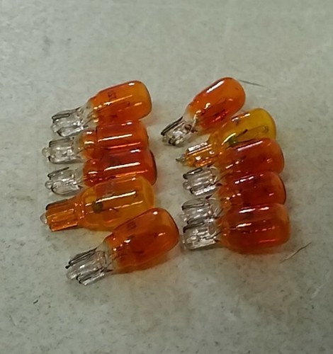 24 Automotive Miniature Lamp Light Bulb Quantity Of 10 Bulbs | eBay