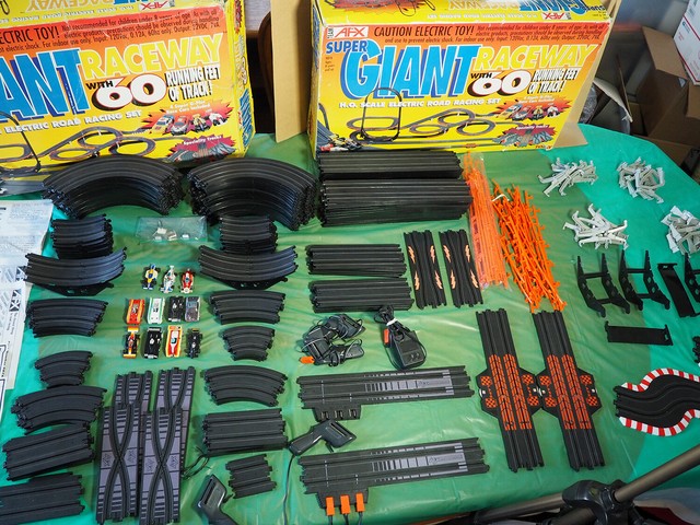 AFX Tomy Super G-plus Giant Raceway Slot Car Track Set Model 9868 for ...