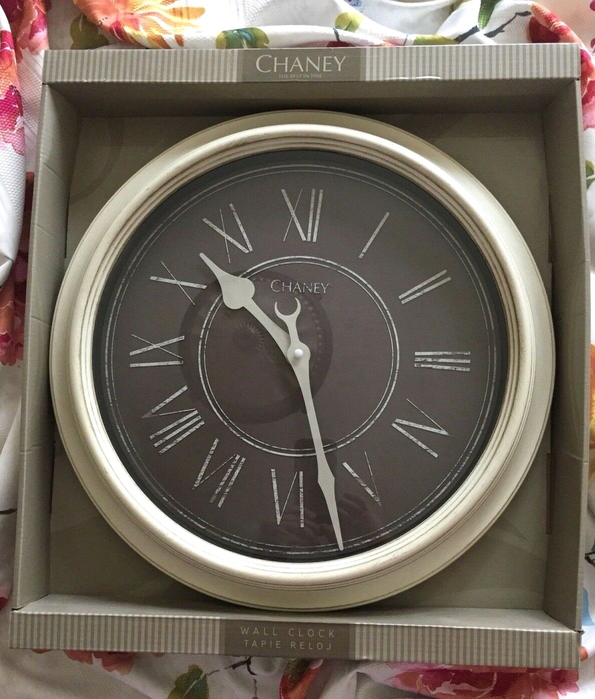 Chaney Wall Clock 18 Inch New Tapie Reloj Antiqued White Wash Finish ...