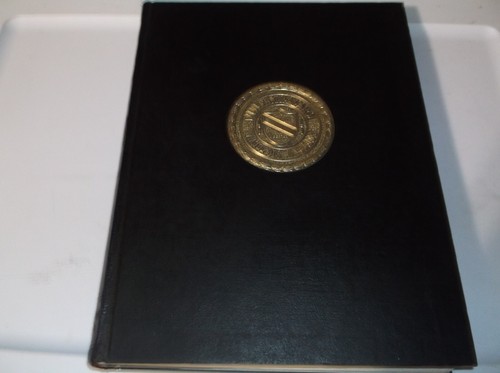 1961 YACKETY YACK UNNIVERSITY N. CAROLINA ANNUAL DEAN SMITH LARRY BROWN ...