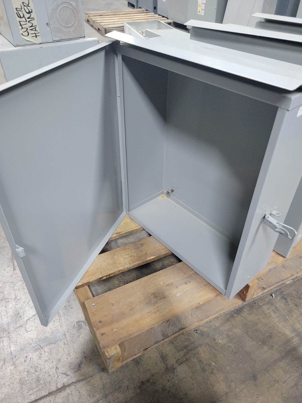 1 HOFMAN 3RSDCT20248PDHAA 24x20x8 Electrical Box Rated Nema 3R ...