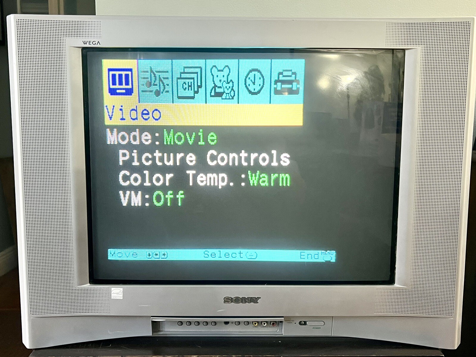 Sony KV-24FS120 24" Stereo Trinitron WEGA Flat CRT TV Component RGB S ...