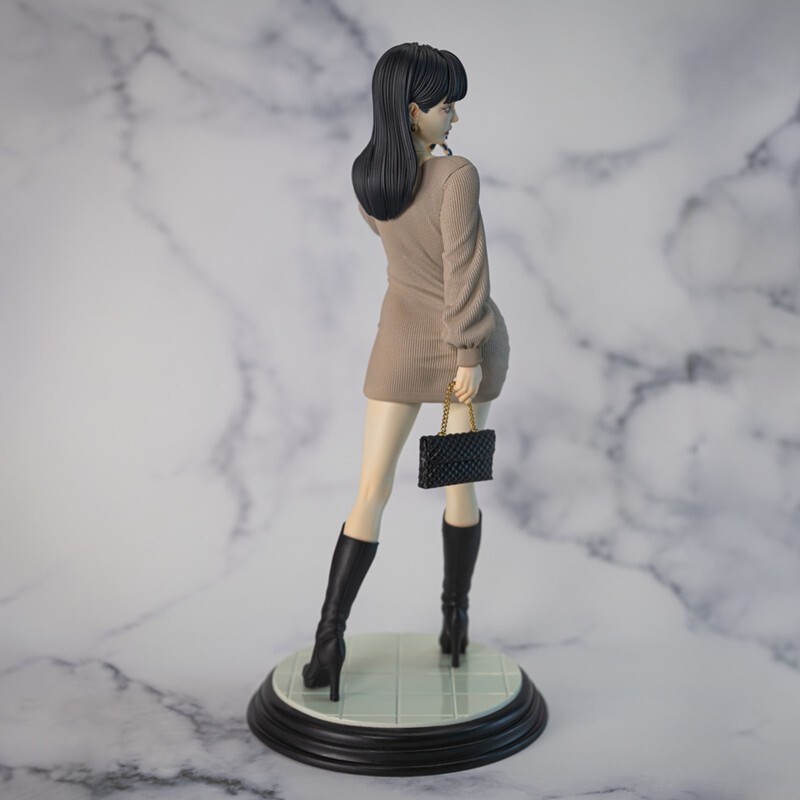 Resin Figure Kit 1/8 Mika Unpainted Garage Resin Kit | eBay