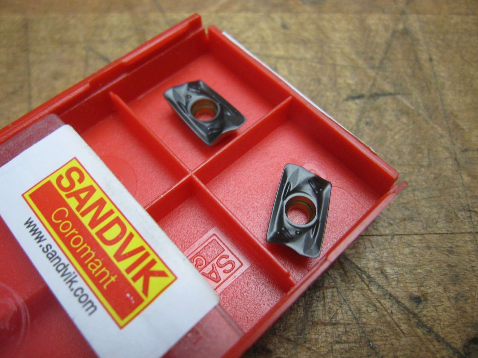 2 SANDVIK Coromill carbide milling inserts R390 11T308M-PM 4220 | eBay