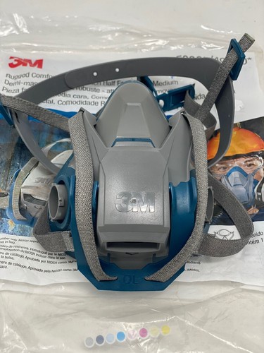 3M 6502QL Quick Latch Rugged Comfort Half Facepiece Reusable Respirator ...