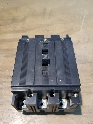 Westinghouse E-7819 3 Pole 240V Circuit Breaker 17JS-1129-F16 | eBay